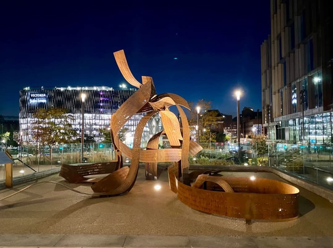 Inspirational women of Leeds Beckett celebrated in new sculpture ...