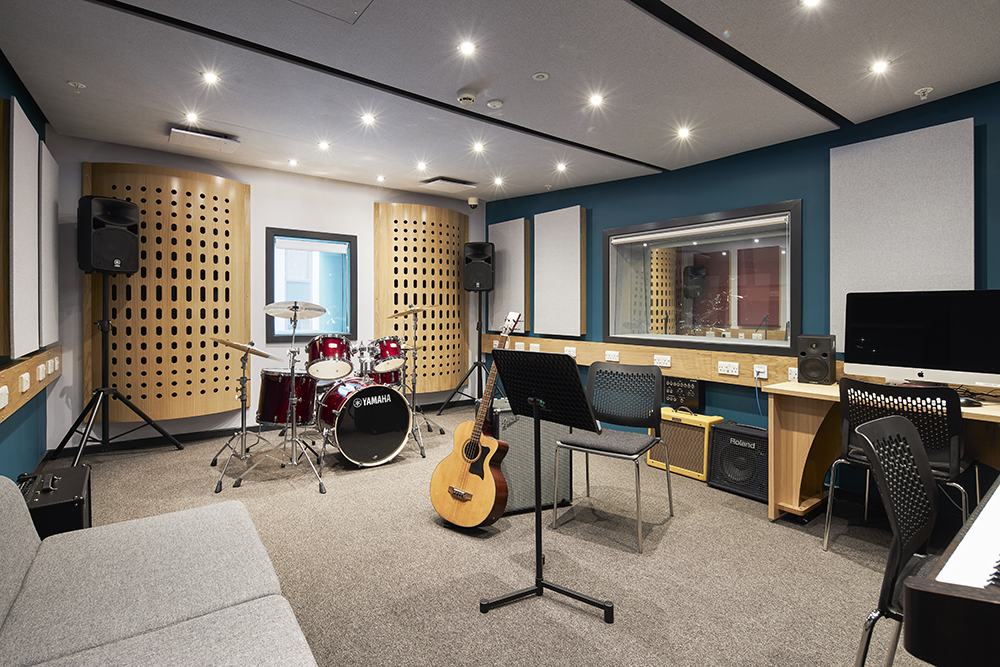 MA Music Production Course | Leeds Beckett University