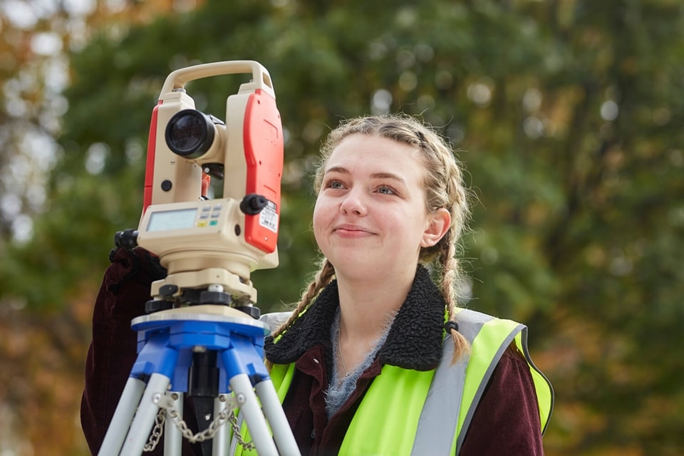 How to become a civil engineer | Leeds Beckett University